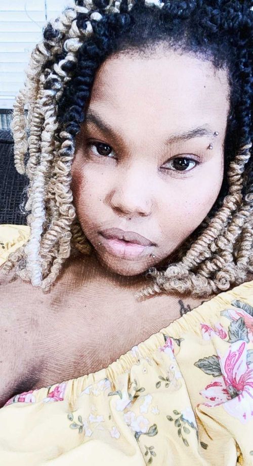 Qweeni Q👑ueen - qweeniqueen OnlyFans